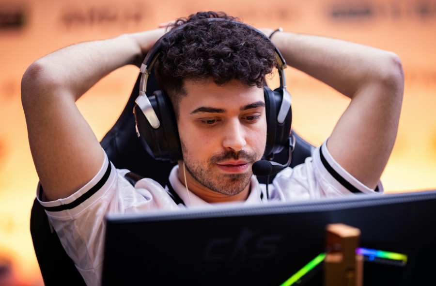 Spinx официально присоединился к MOUZ - Legalbet.gg